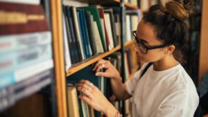 Bibliografia: saiba o que é, como fazer e exemplos